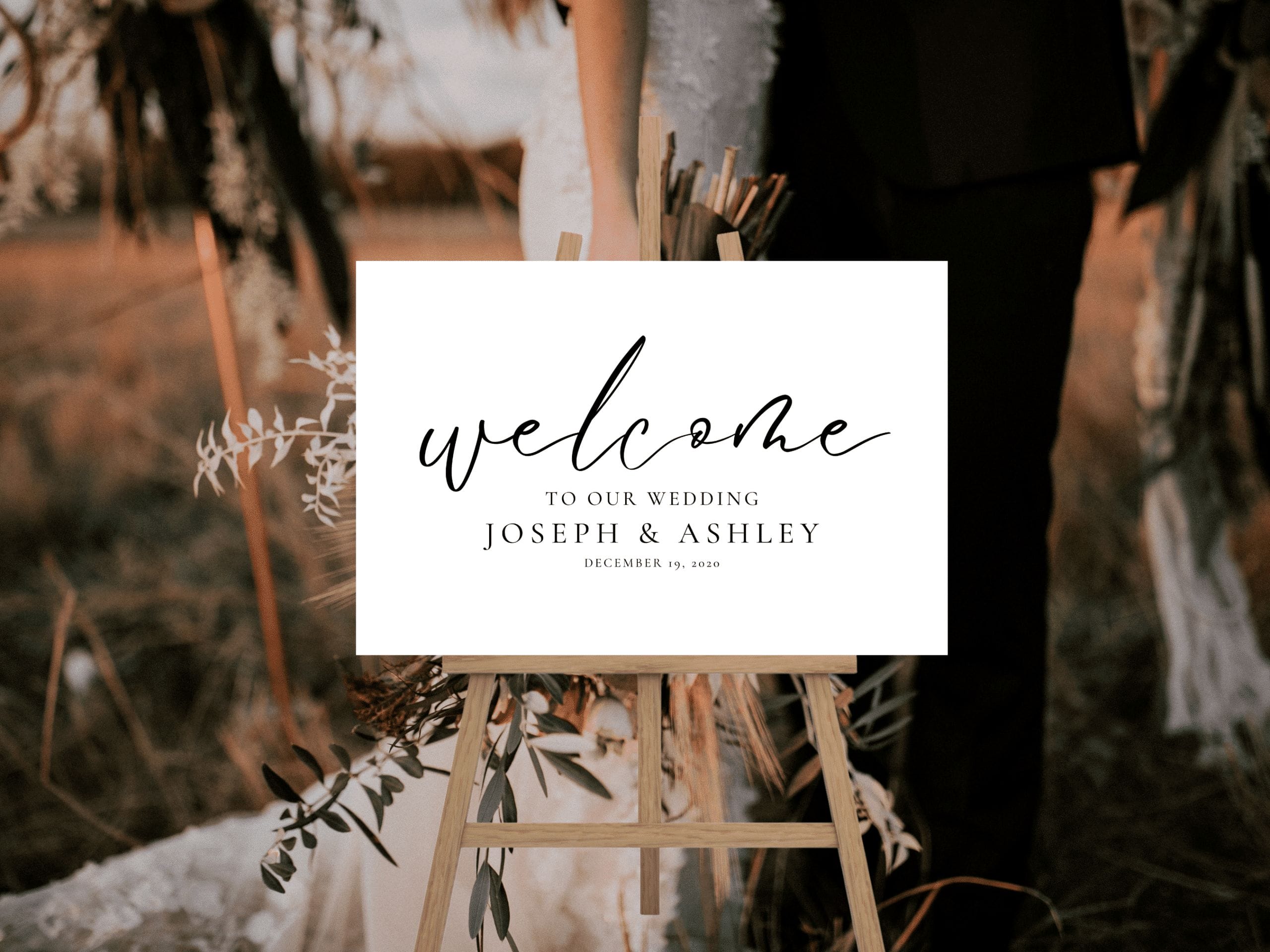 Minimalist Modern White and Black Wedding Welcome Sign (Horizontal ...